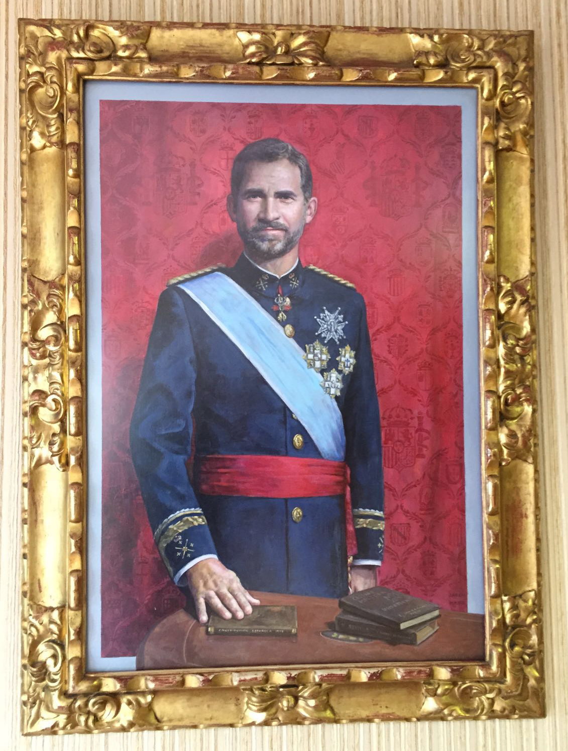 JARÉN: FELIPE VI, ENMARCADO