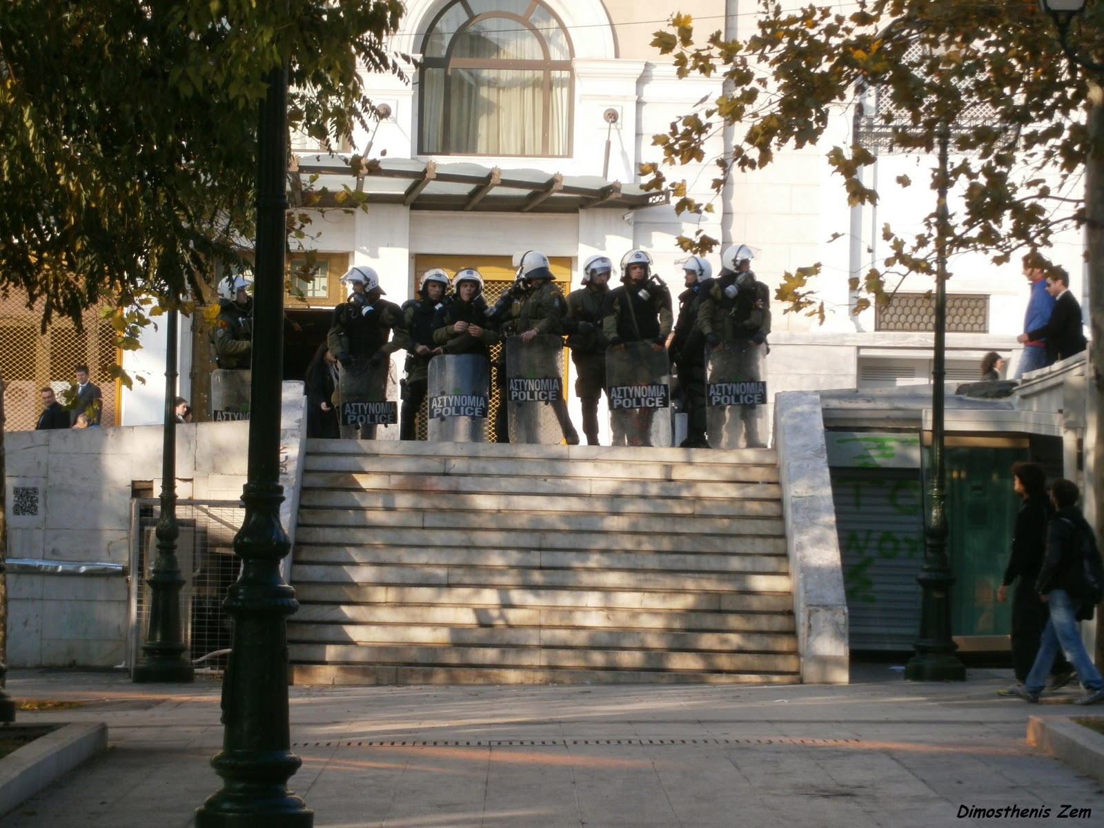 Social-Revolution: Πολυτεχνείο Πορεια και Σύγκρουσεις με τα ΜΑΤ 17 ...