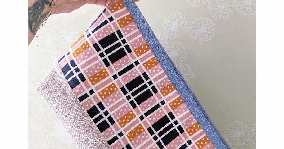 Lola pouch ~ collaboration / CHARM ABOUT YOU