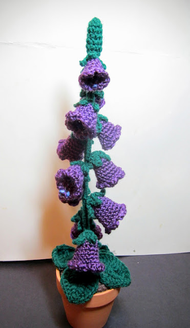 MadebyJody666: Crochet Foxglove Plants