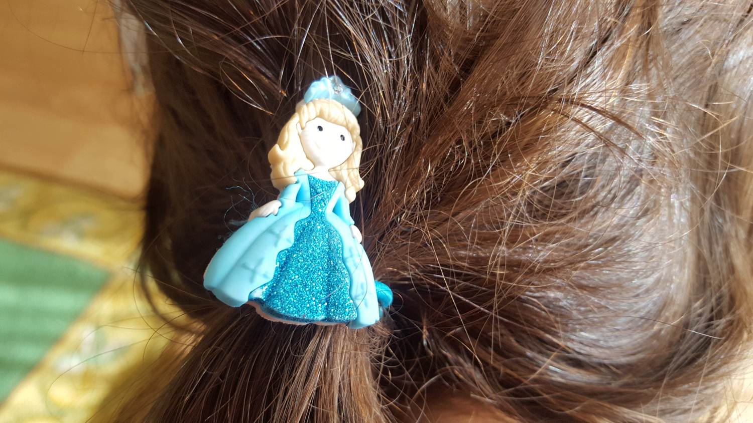 Quick & easy DIY ponytail holders |Keeping it Real