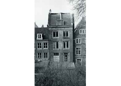 The Anne Frank Story: The SECRET ANNEXE