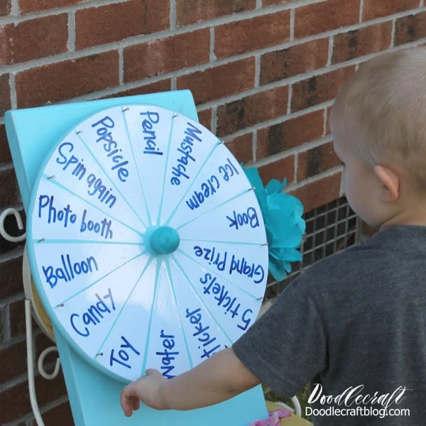 How to Make a DIY Spinner Prize Wheel!