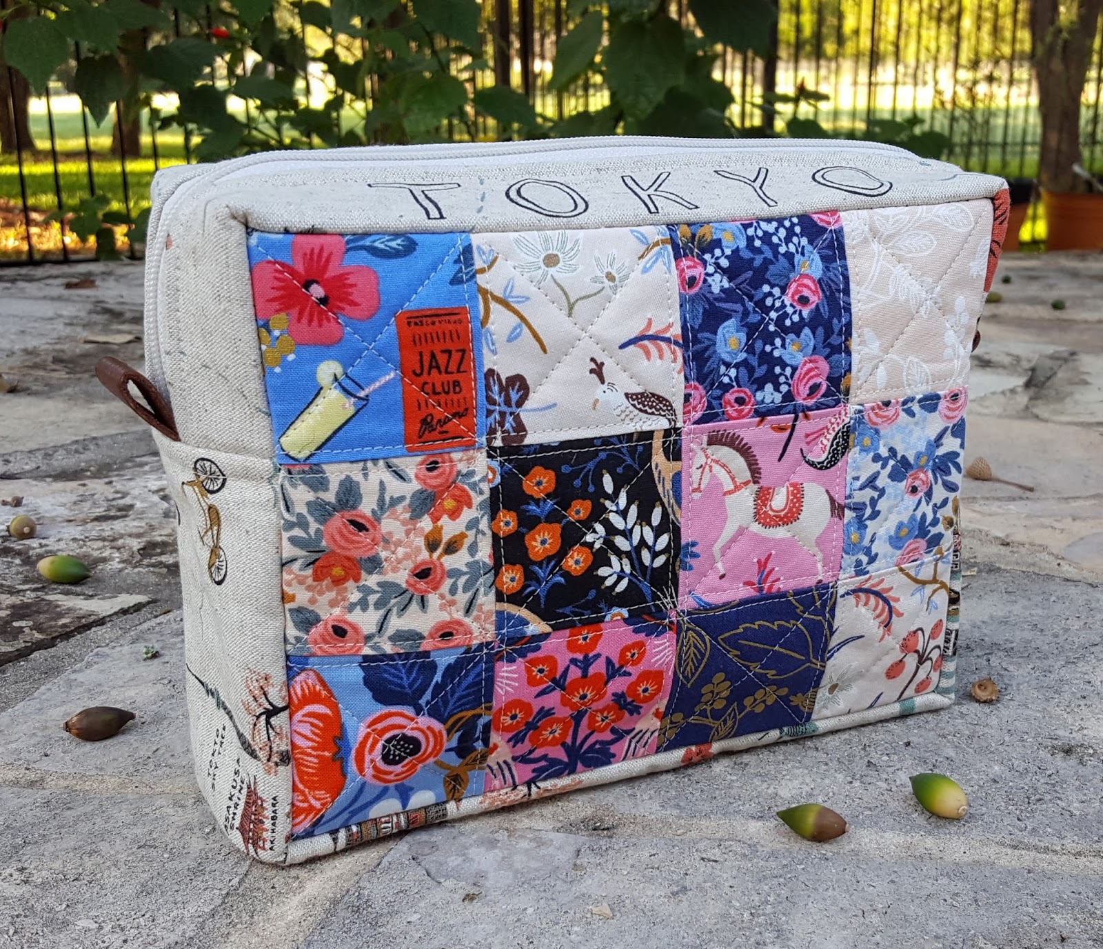 TUTORIAL : 8 Free Boxy Pouches