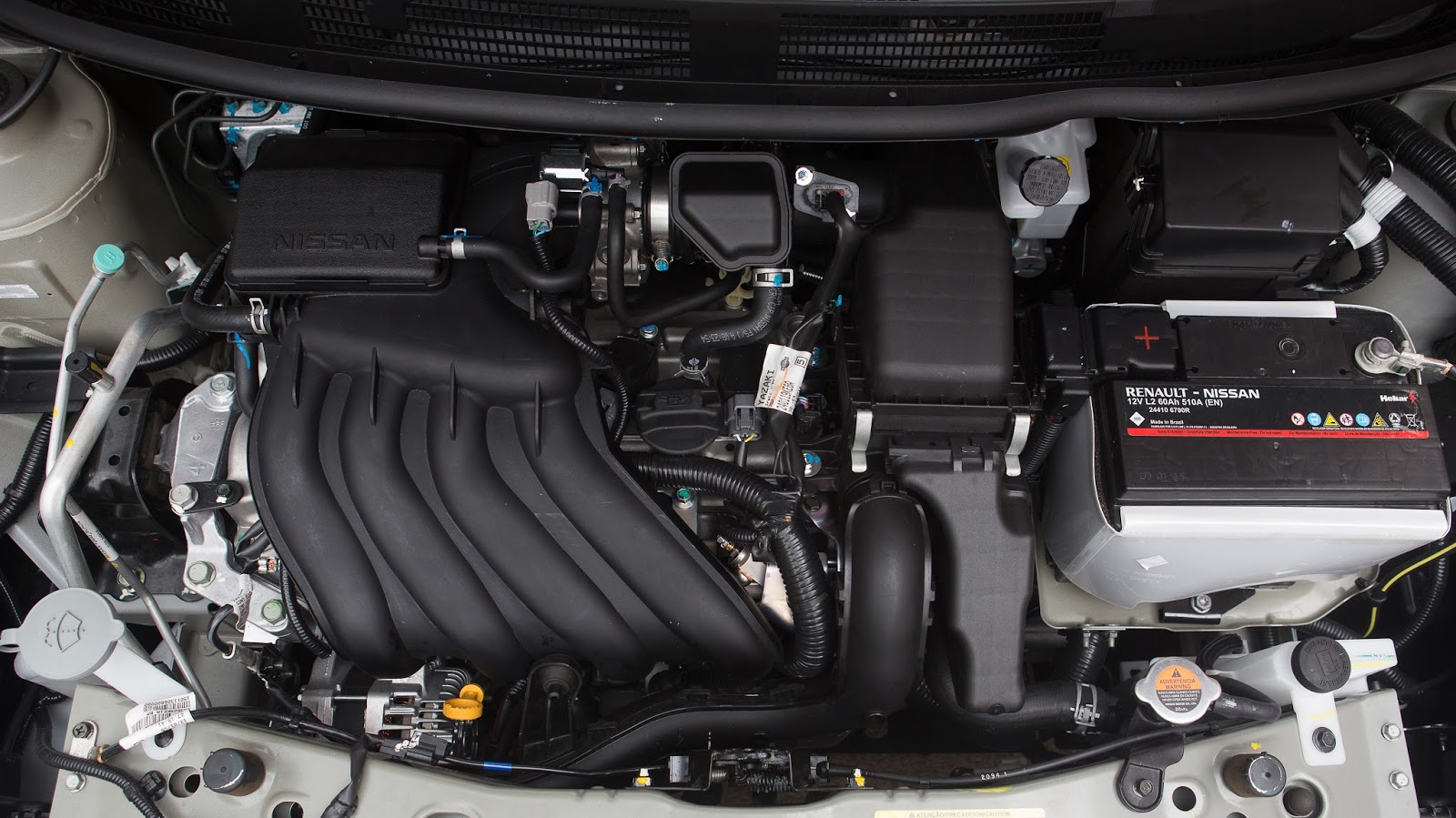 Lanzamiento: Nissan Versa V-Drive MY2022 : Autoblog Uruguay | Autoblog ...