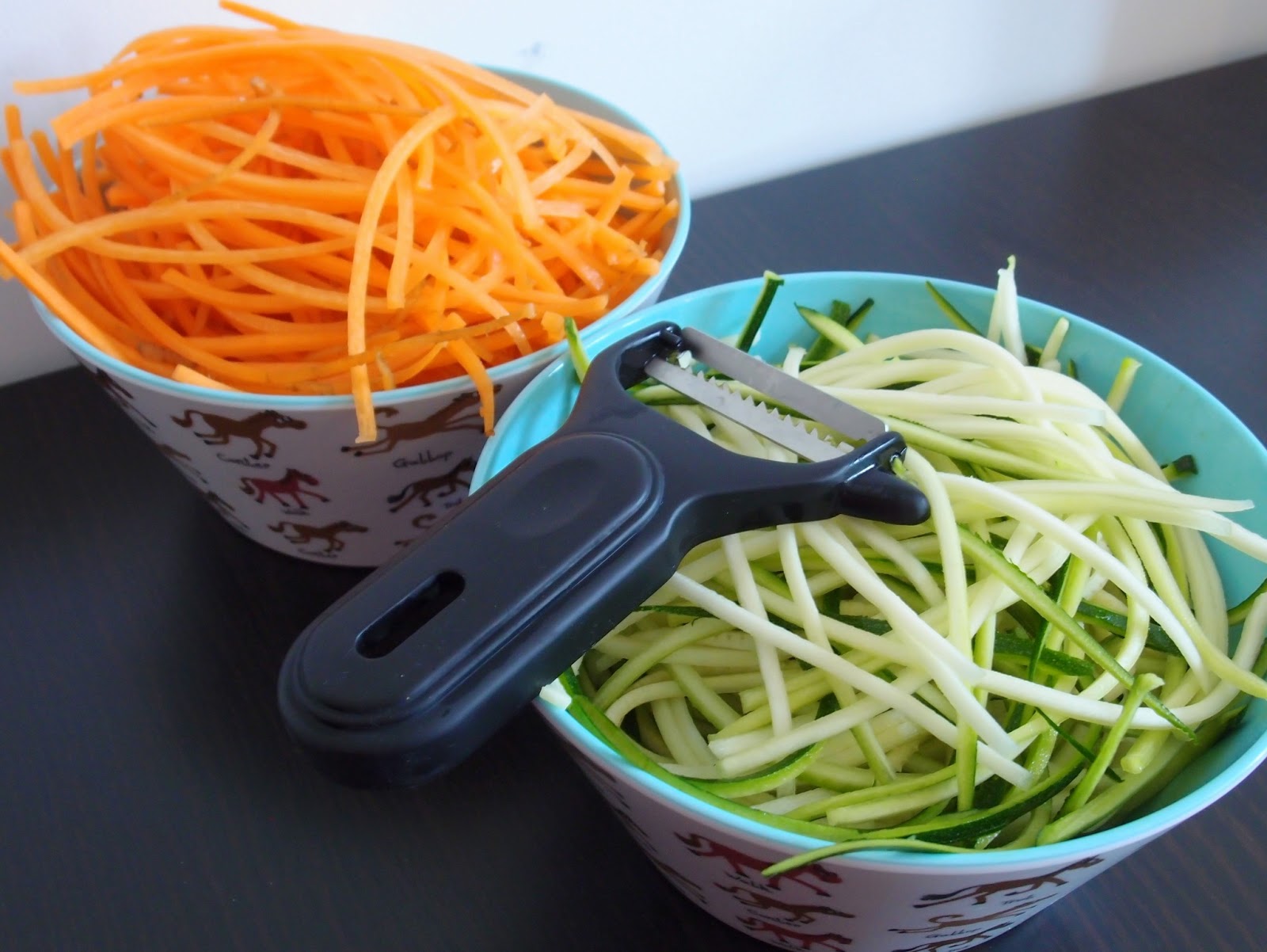The VegHog: Spicy carrot and zucchini noodles