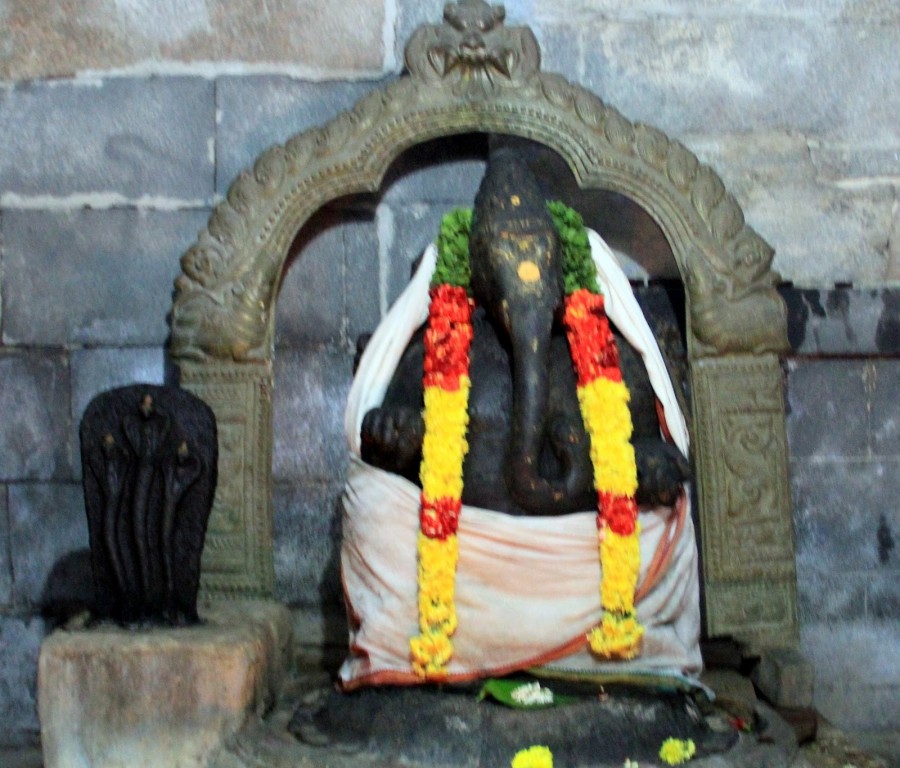 Tamilnadu Tourism: Vilvanatheswarar Temple, Thiruvalam – The Temple