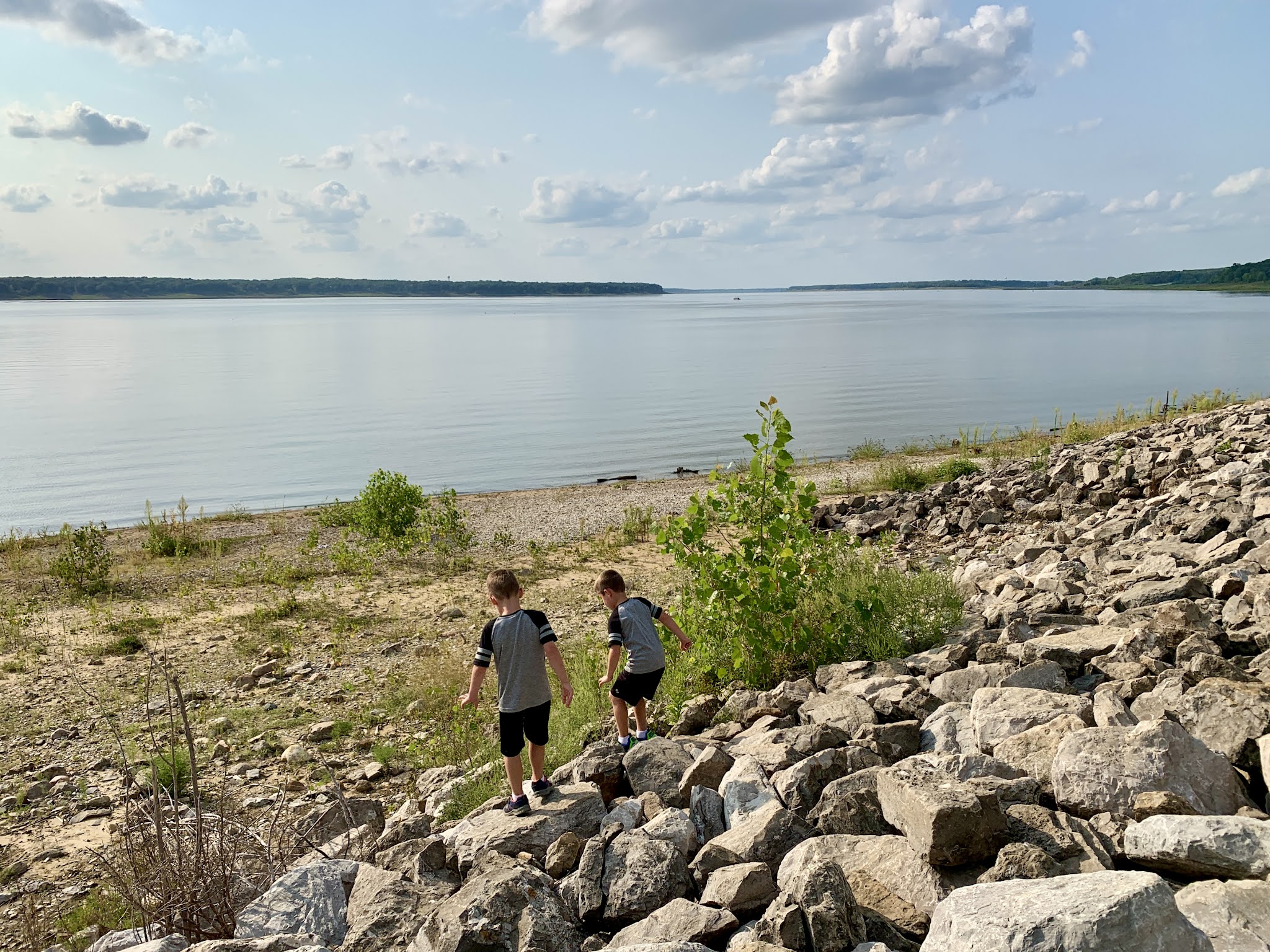 Saylorville Lake: Visitor Center & Butterfly Garden