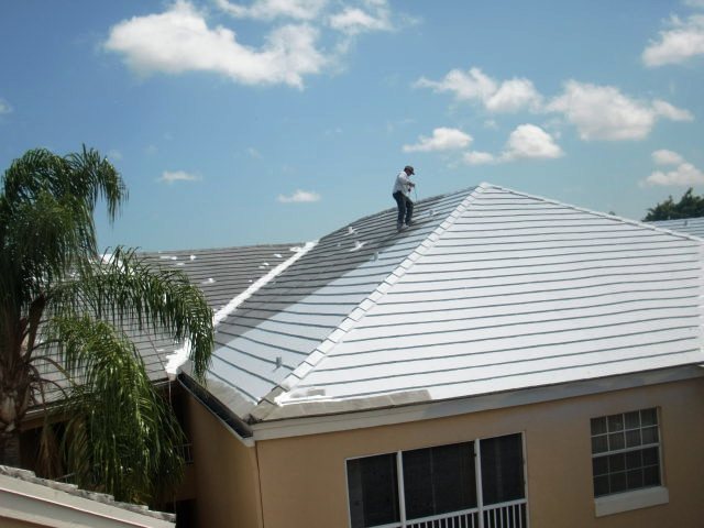 Siding Wayne: A Reflective Roofing System