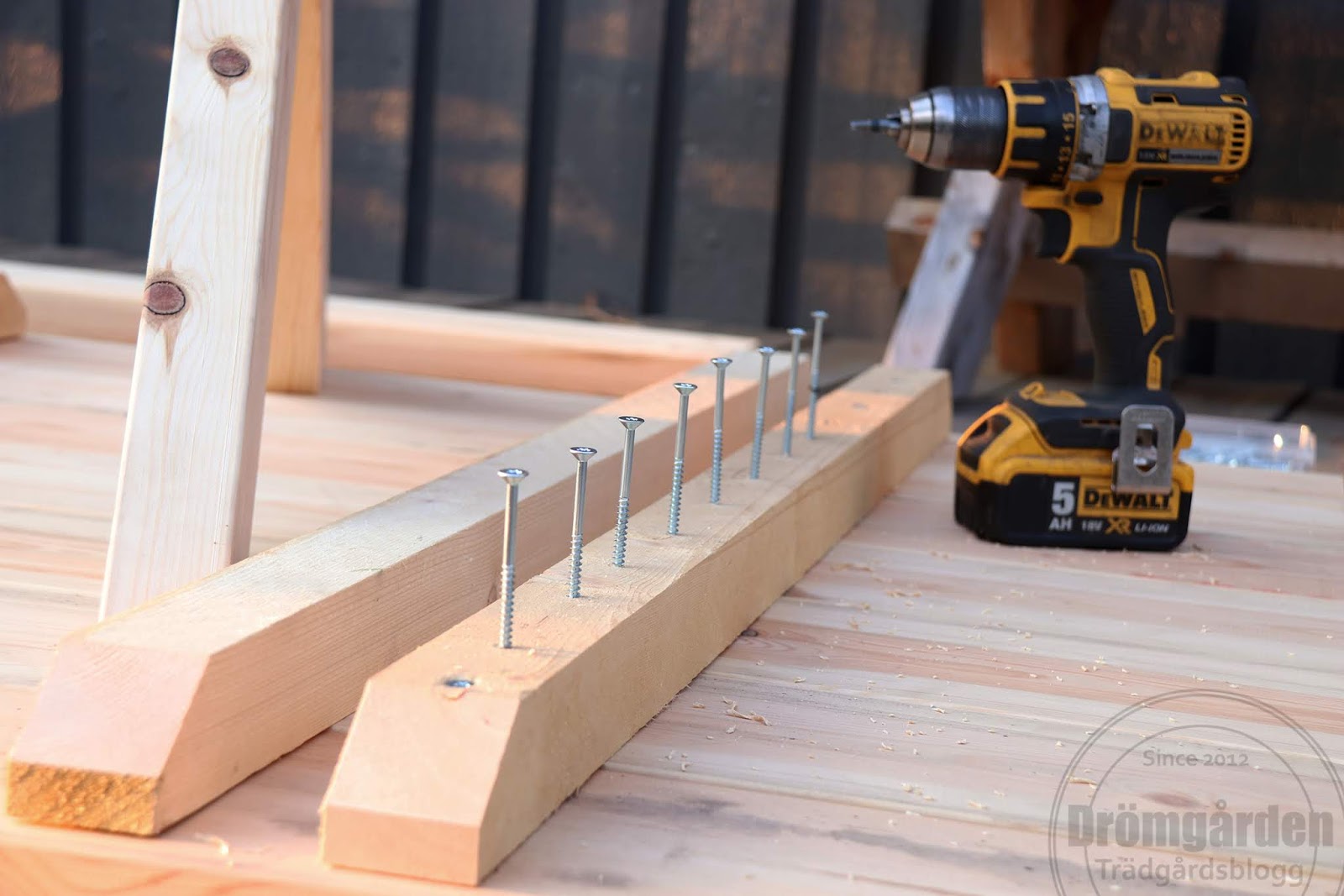 Drömgården: Bygga ett plankbord