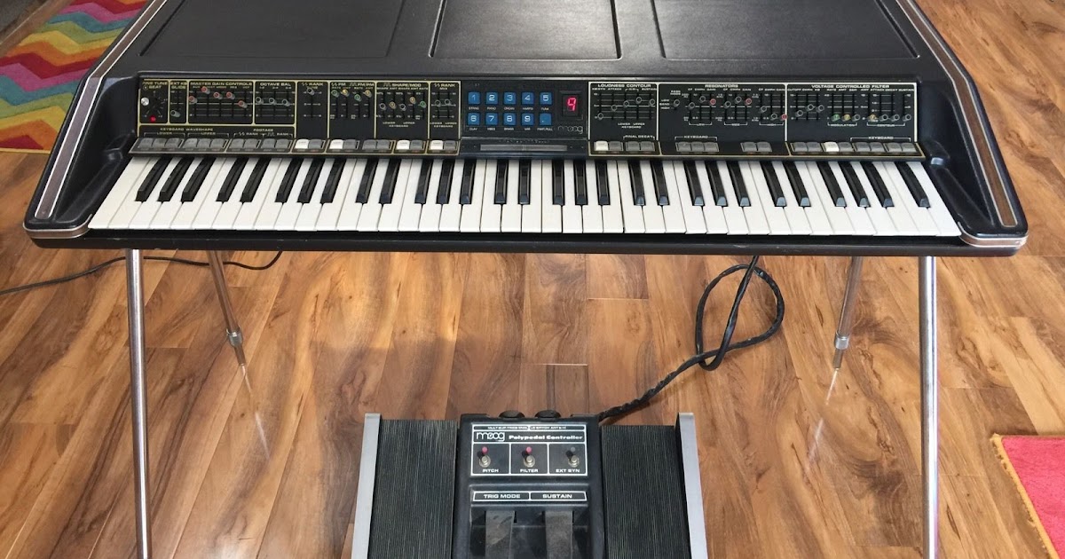 MATRIXSYNTH: Moog Polymoog 203a Synthesiser SN 3779