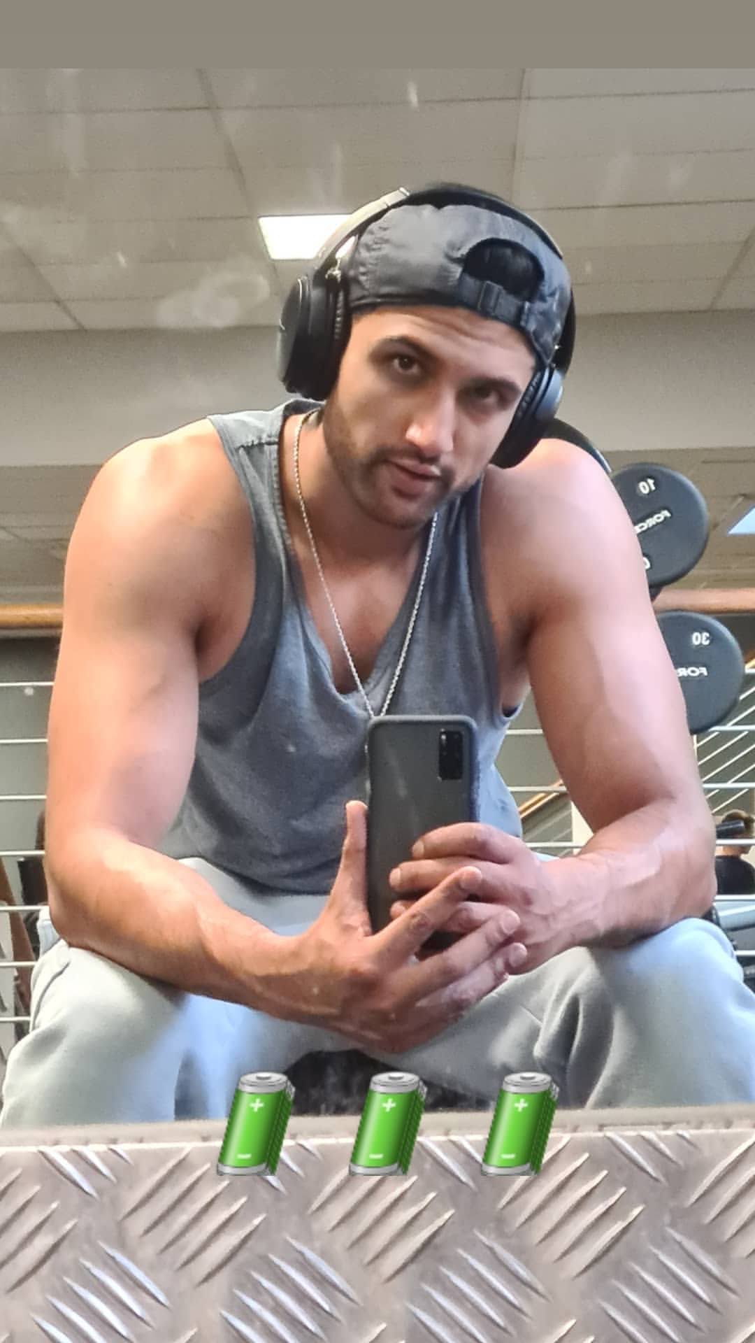 Hollyoaks off the Charts: Omar Malik Photo Dump