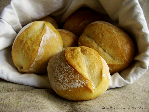 Bread around the World: Portugal - Papo secos