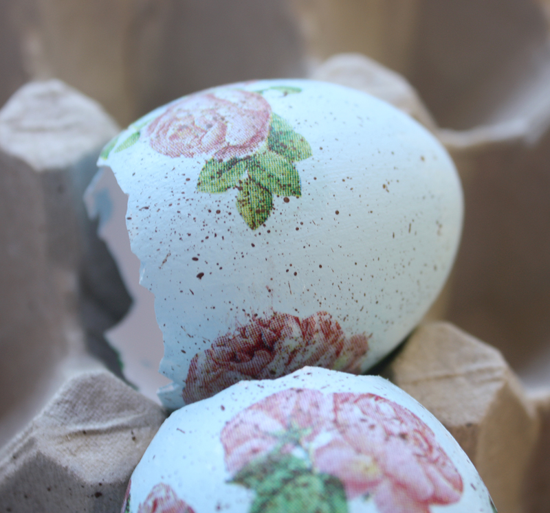 Imaginarium Designs: Flower pots from eggshells (tutorial) and a card ...