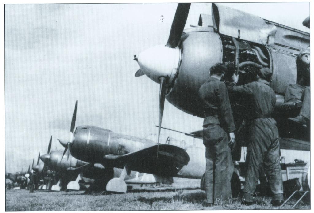 Motores: Shvetsov ASh-82 (M-82)