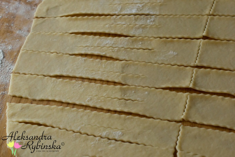 Przepisy Aleksandry: CHRUSTY FAWORKI CHRUŚCIKI