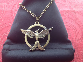 Hunger Games Series: Hunger Games Mockingjay Merchandise