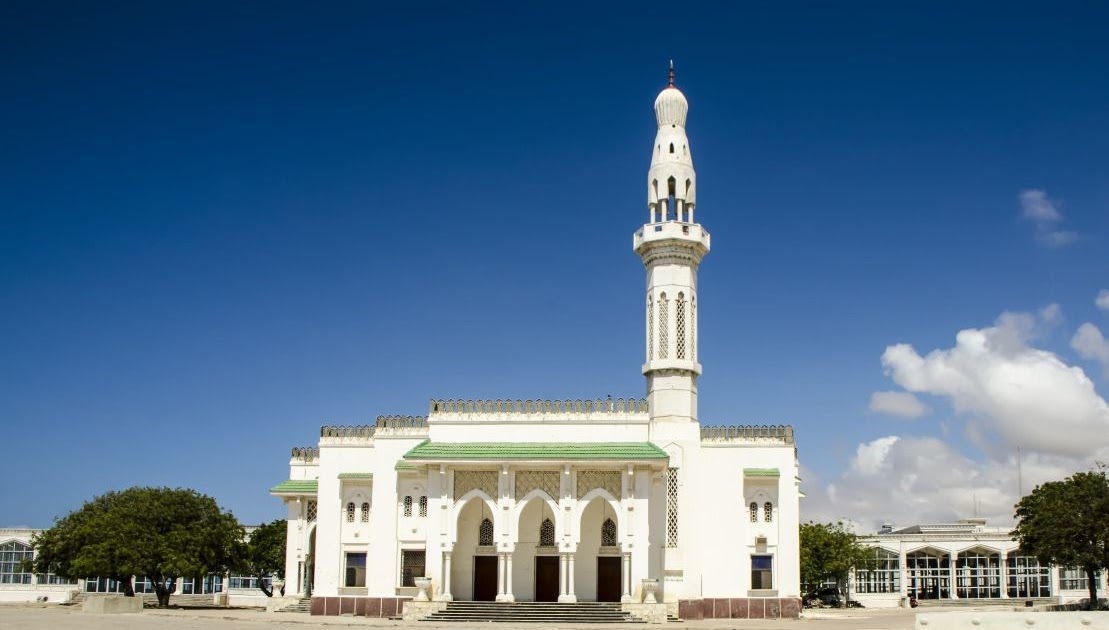 Banknotes on Mosque Theme: Somalia - Islamic Solidarity Mosque ...