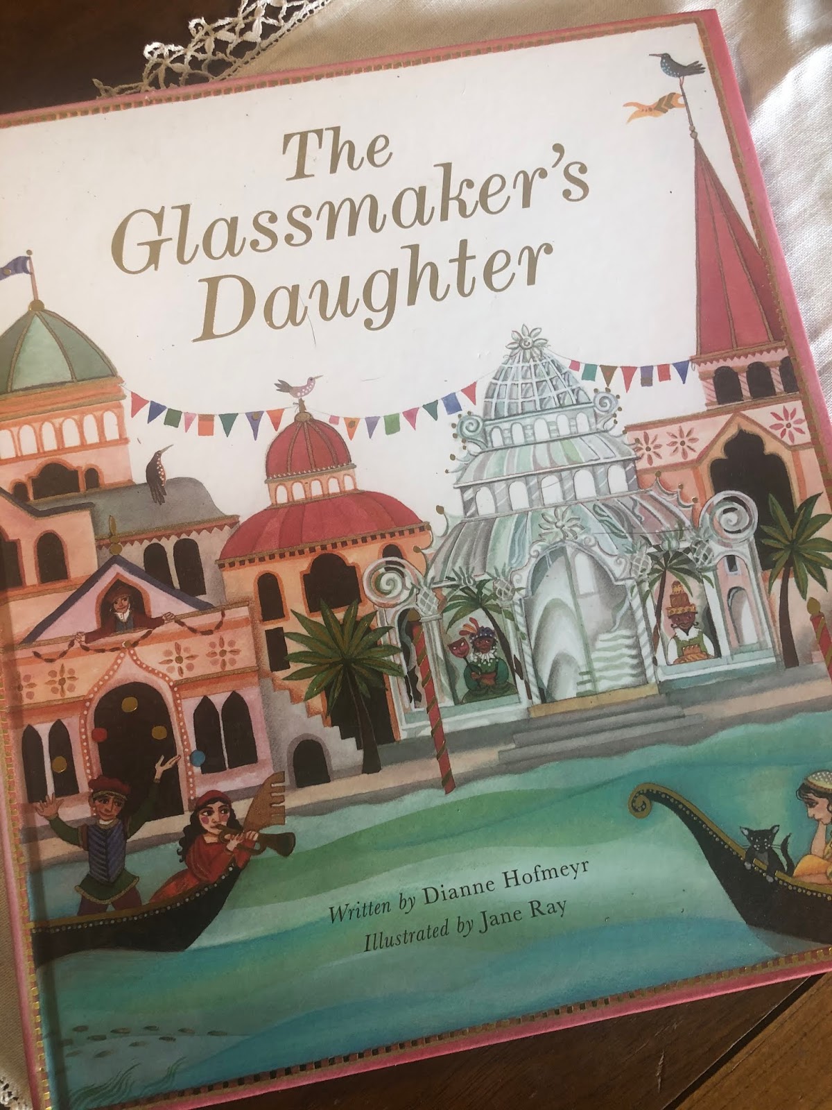 the marlowe bookshelf: The Glassmaker's Daughter