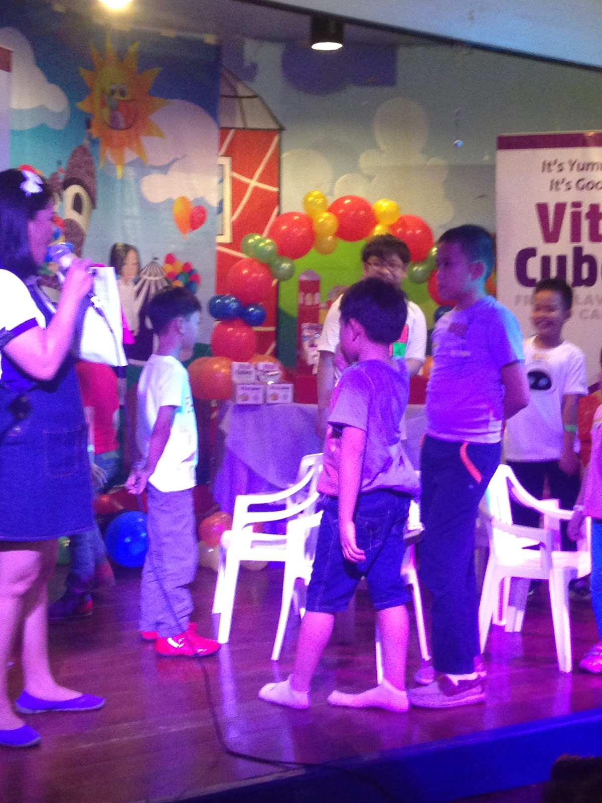 Mastermom Speaks: Rebisco's Vita Cubes Jelly Candy: Vitamins and Candy ...