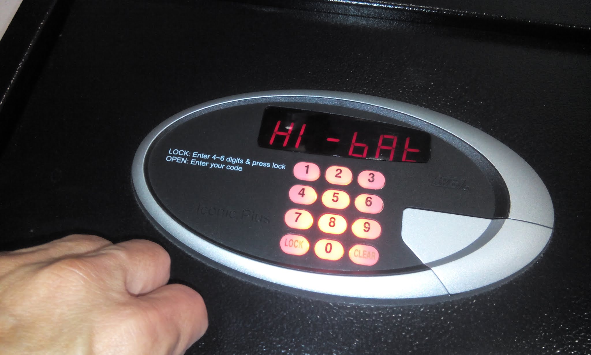 Life Begins at Forty: JVD Iconic Plus Top Open safes repair