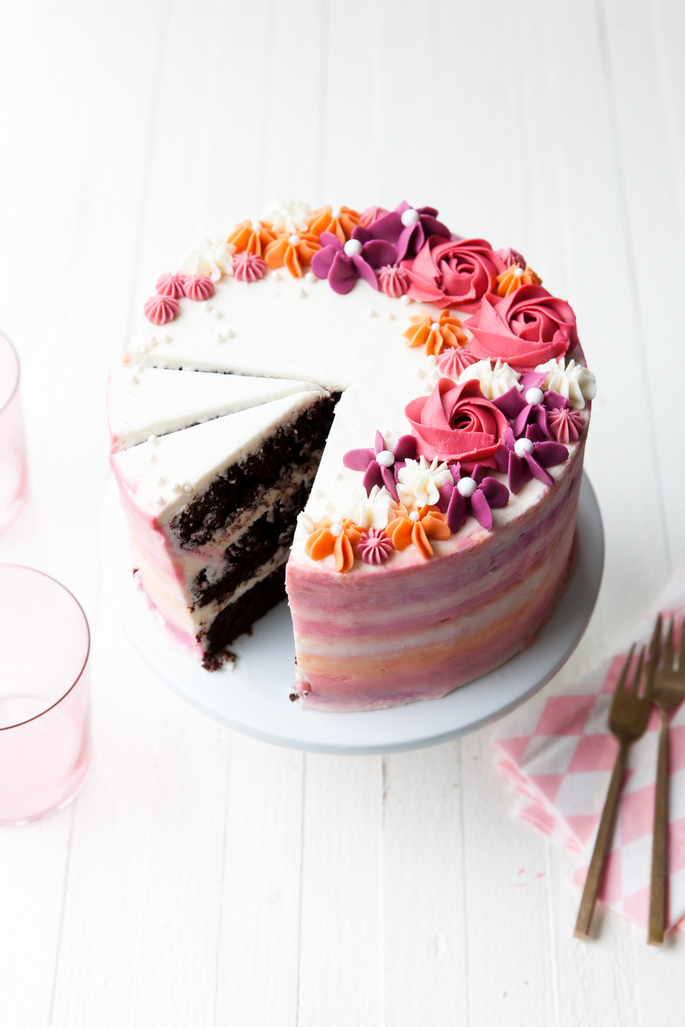 How to Make a Buttercream Flower Cake - Easy Recipe