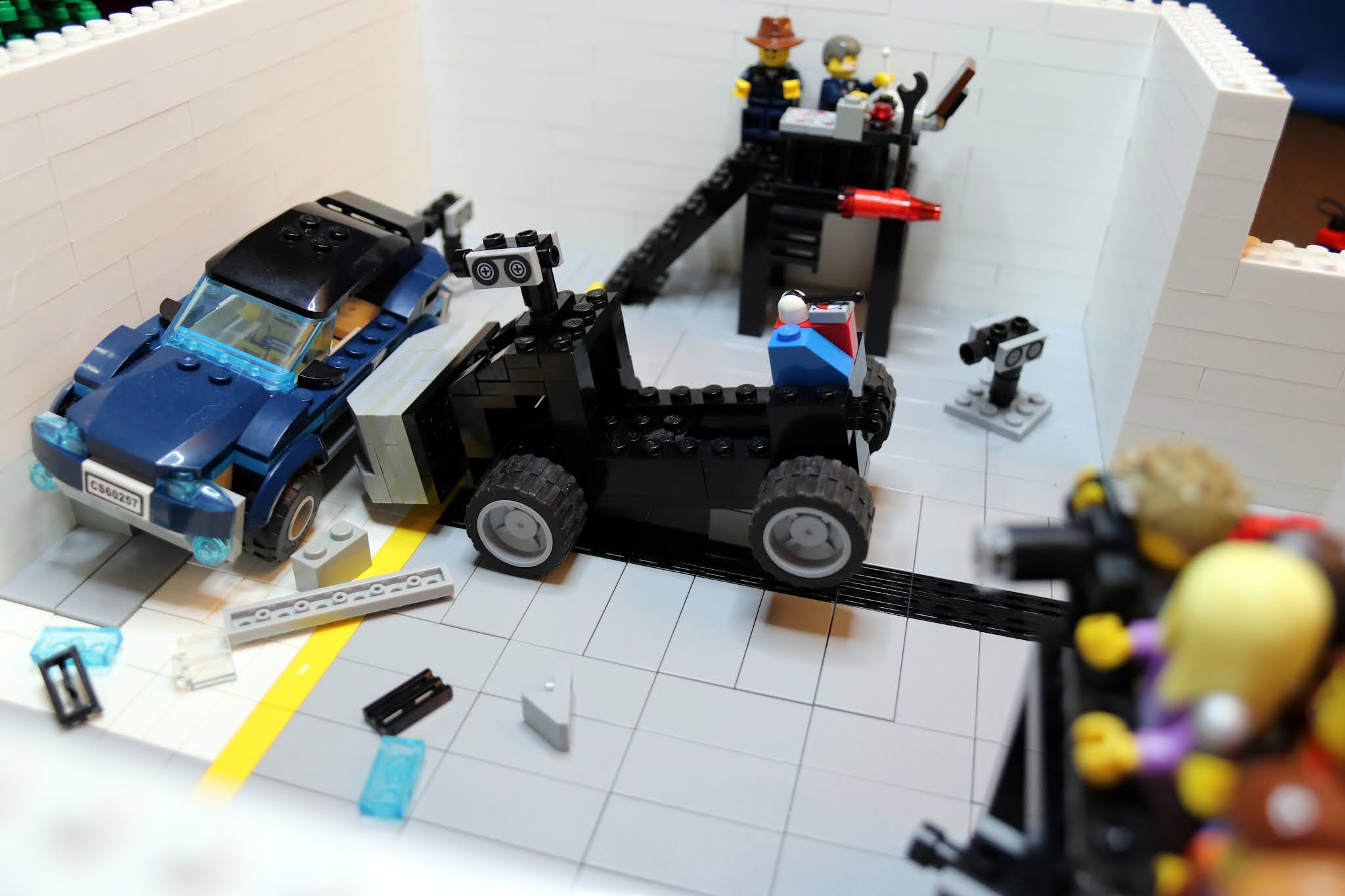 Engineer Recreates Car Crash Test Through Lego Bricks IE | atelier-yuwa ...