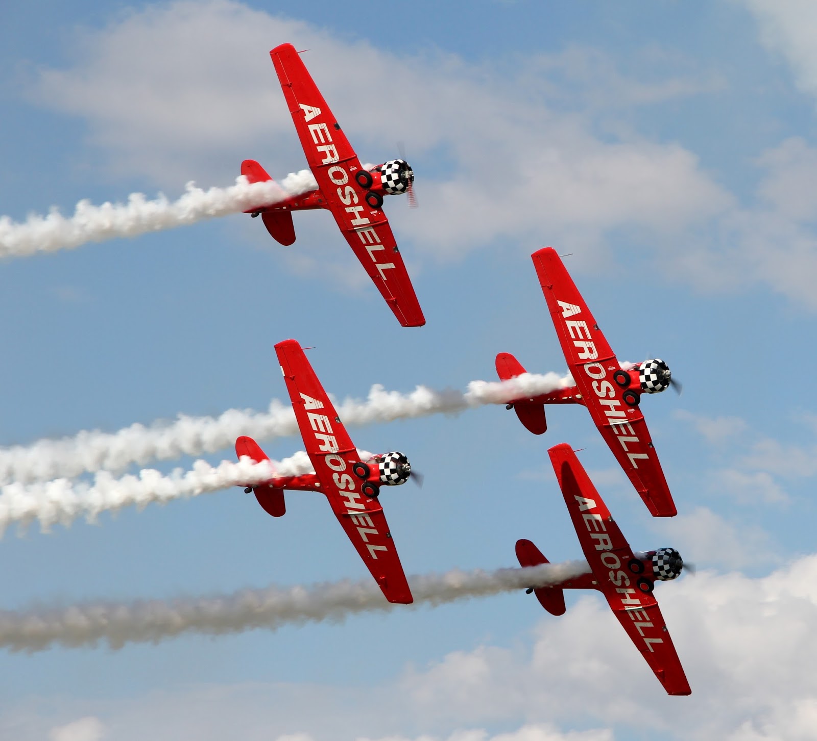The Aero Experience: EAA AirVenture Oshkosh 2015: Airshow Performers ...