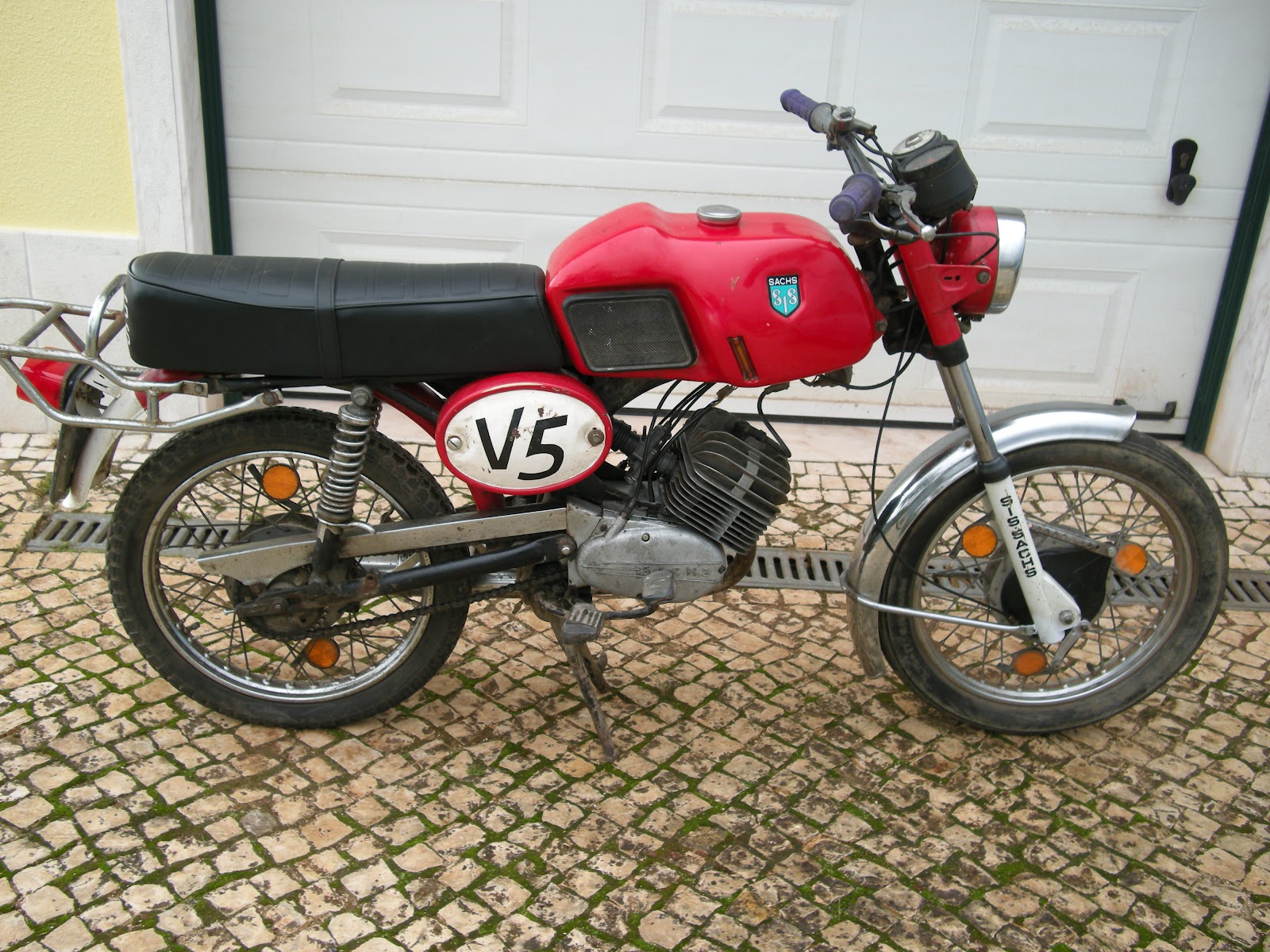 J.M.C.S. MOTOS E PEÇAS: SACHS V5 RACING.