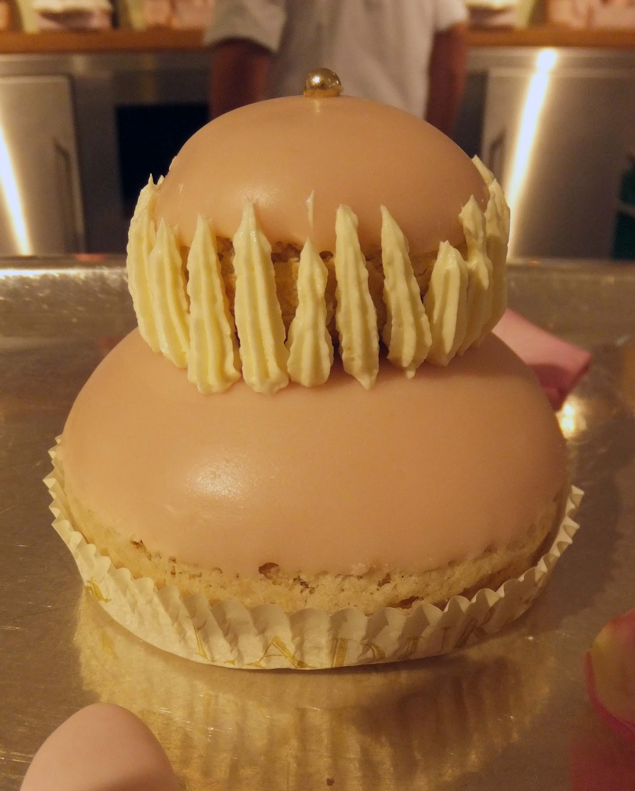 lauralovescakes...: Laduree Masterclass at Harrods
