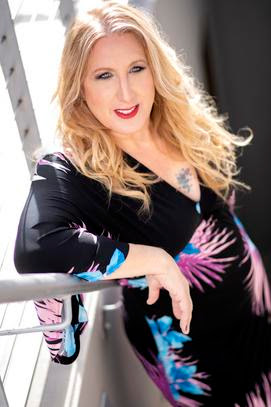 Never Ever Give Up Hope: Are You a Victim? Or Someone Who Wants a ...