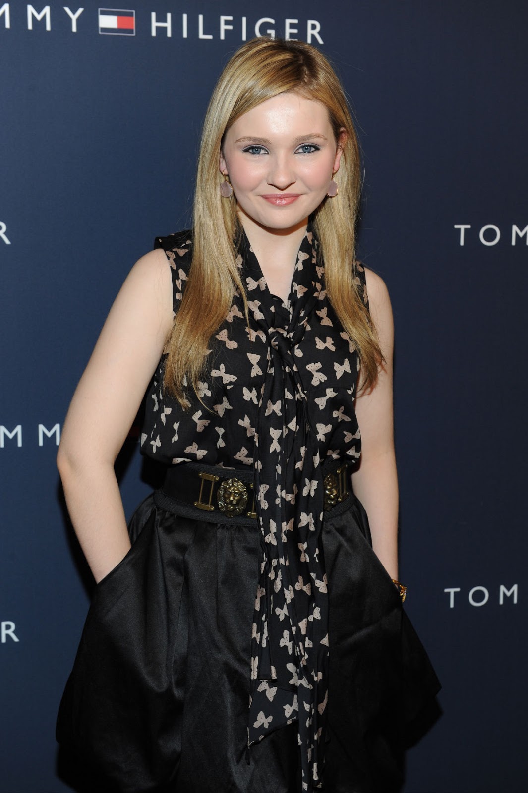 Celebrity Pics: Abigail Breslin