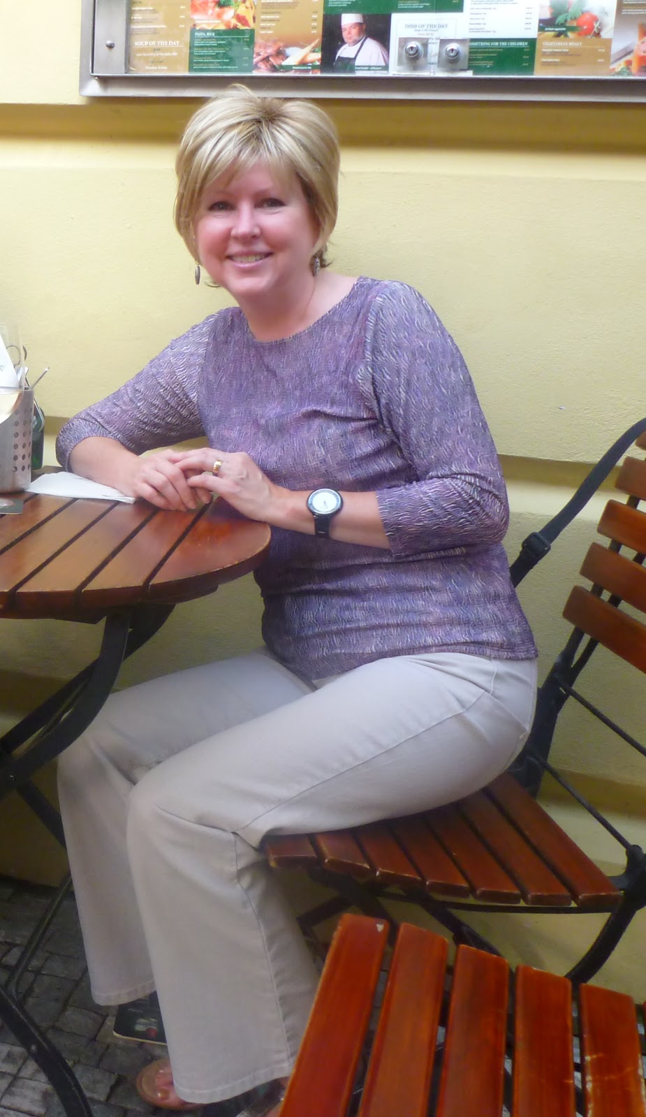 Reading With Scissors: Barb's Dictionary