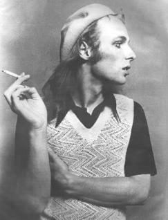 SNEAK PEEK : Brian Eno "1971 - 1977 : The Man Who Fell To Earth"
