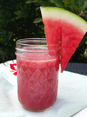 Hot Dinner Happy Home: Watermelon Raspberry Rum Punch