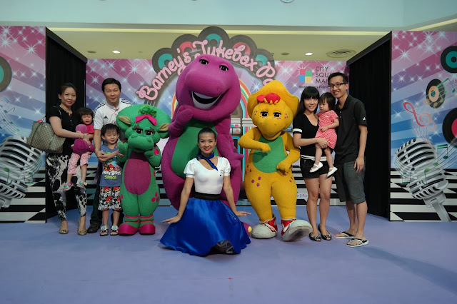 Ashlyn Thia: Barney's Jukebox Party 'Live' on Stage @ City Square Mall