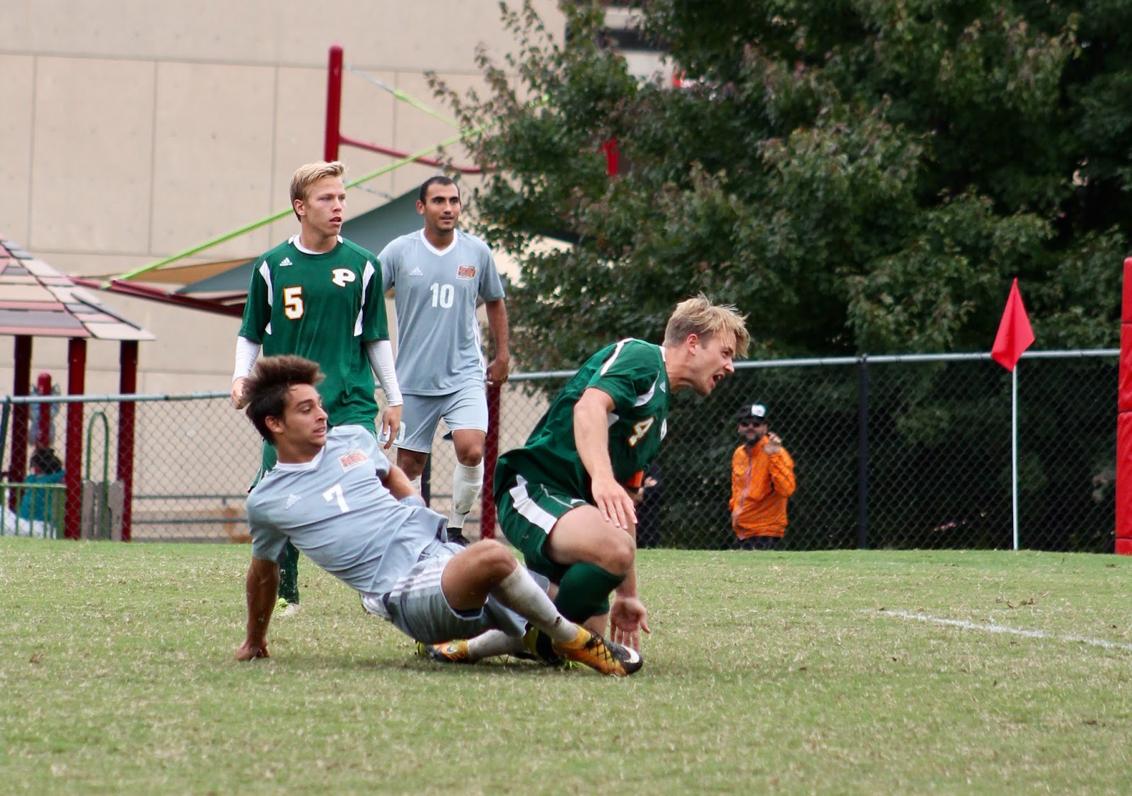 Men's Soccer: #8 LIU Post 4 UDC 3 - DC Outlook