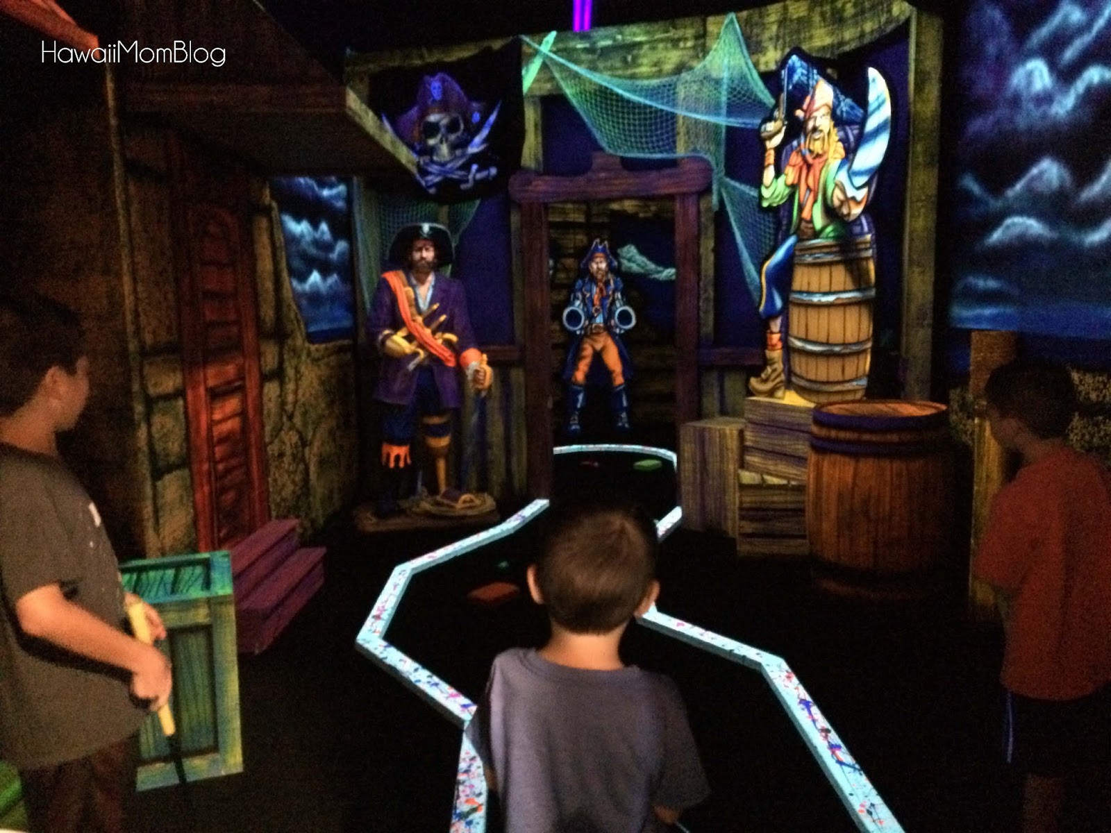 Hawaii Mom Blog: Tiki's Family Fun Center Review + Grand Opening Specials