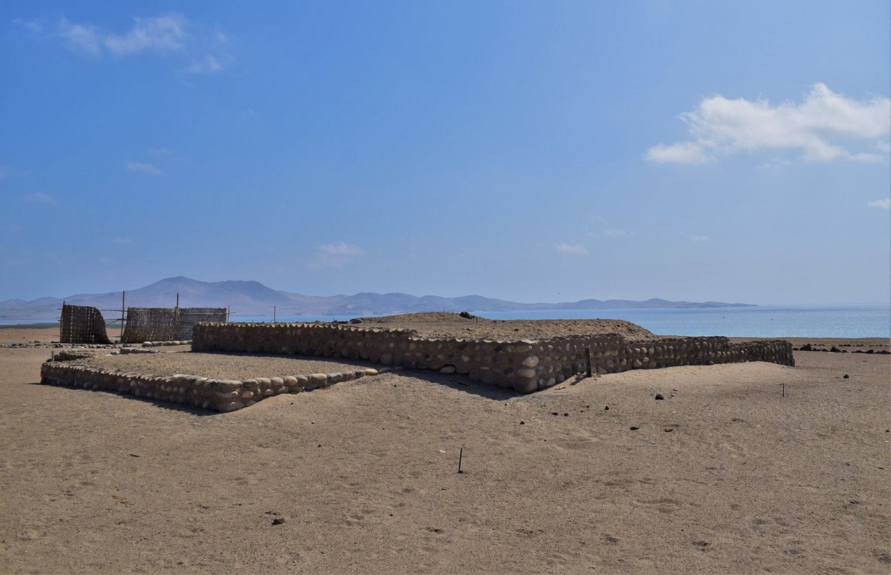Sitio Arqueológico de Bandurria en Huacho