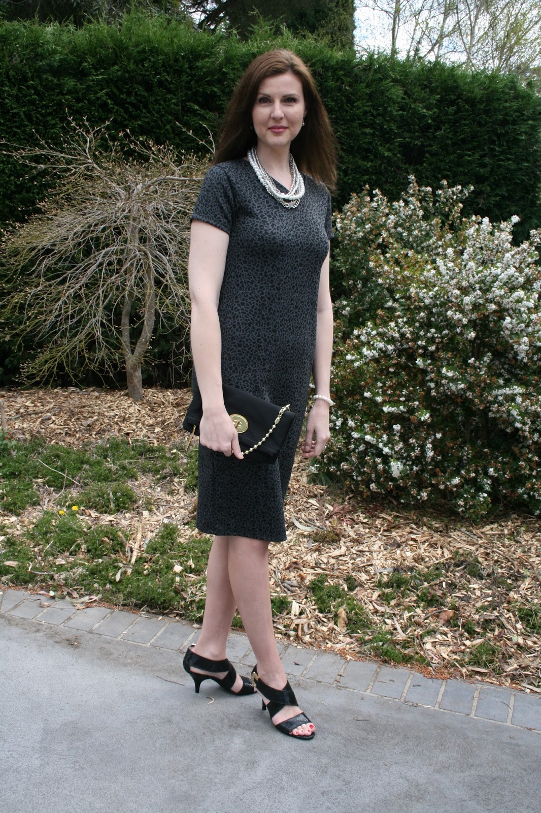 The Tall Mama: The Most Versatile Dress in the World!