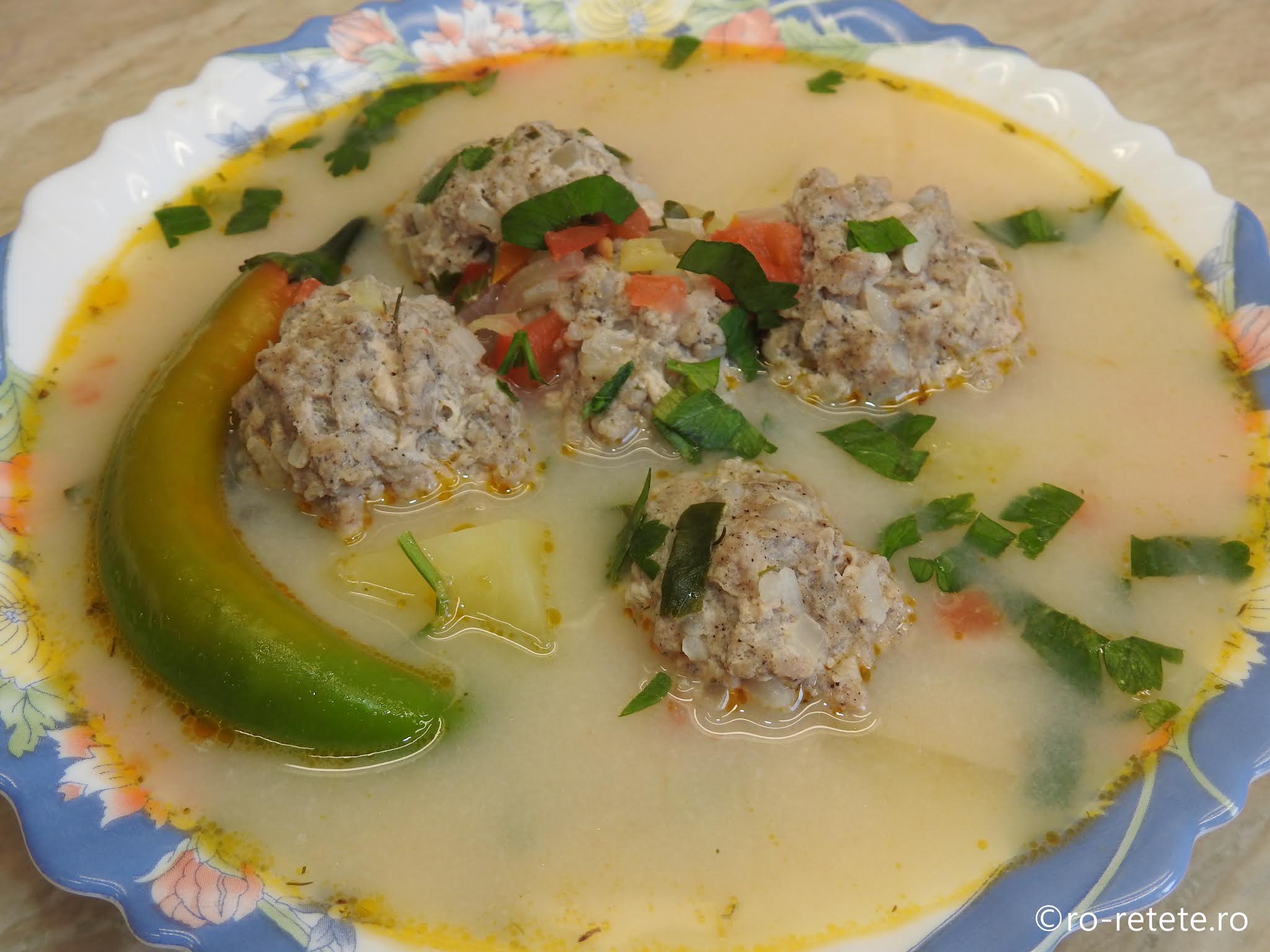 Ciorba de perisoare reteta | RO-Retete.ro