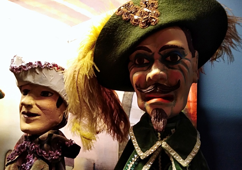 Rutas de Polichinela: II - El Museo del Burattino de Bérgamo ...