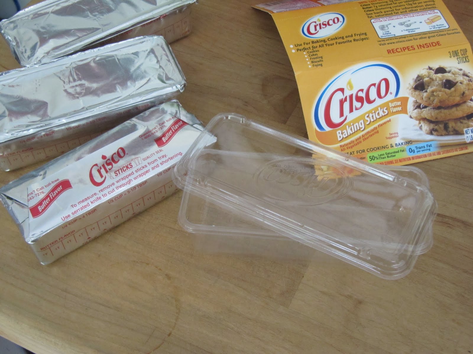 Sew Many Ways...: Tool Time Tuesday...Recycle and Organize With Crisco