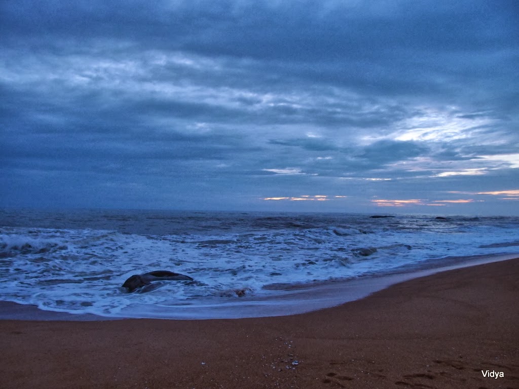 Travel Notes .....: Road Trip 2013 - Someshwar Beach, Mangalore