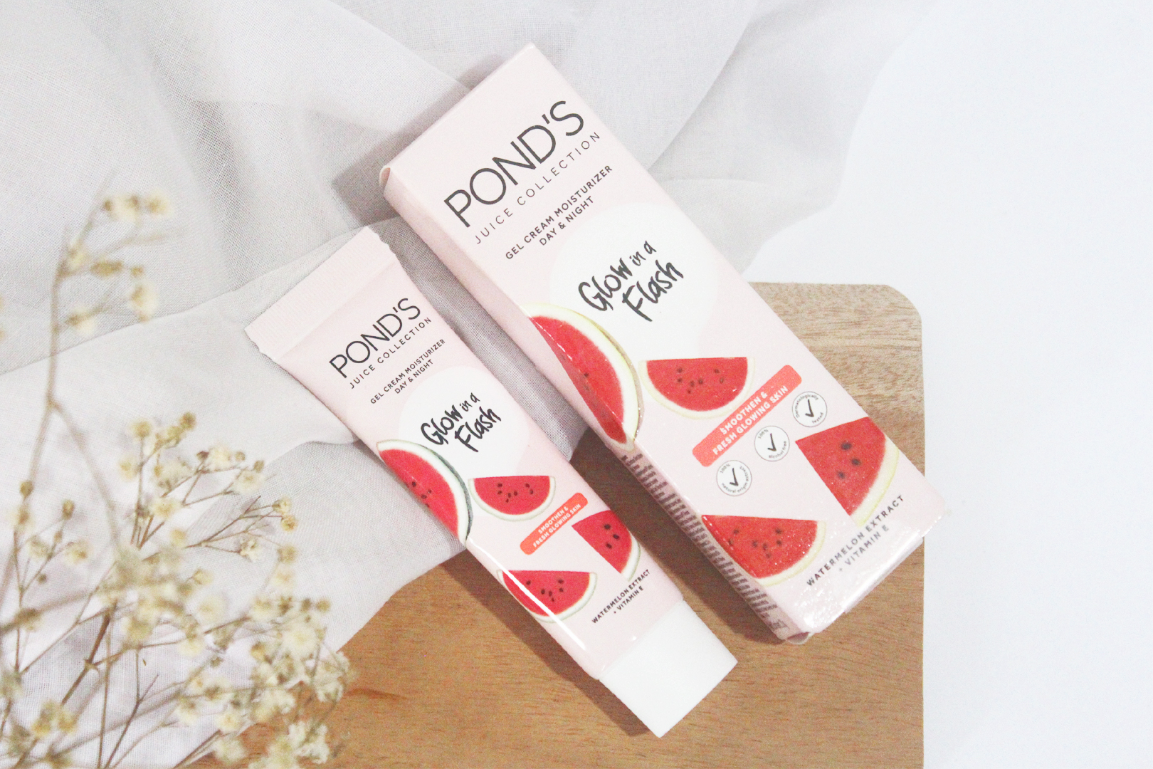 Review Pond's Juice Collection Watermelon Gel Cream Moisturizer - b e l ...
