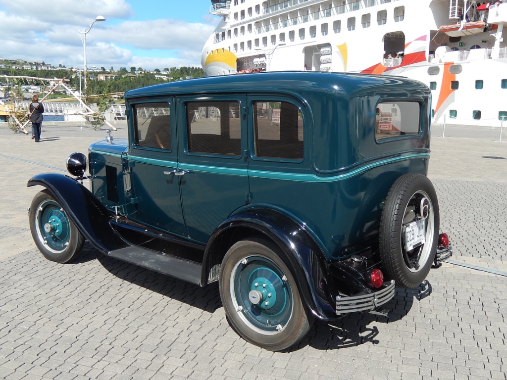 Car Style Critic: Functional Design: 1929 Chevrolet