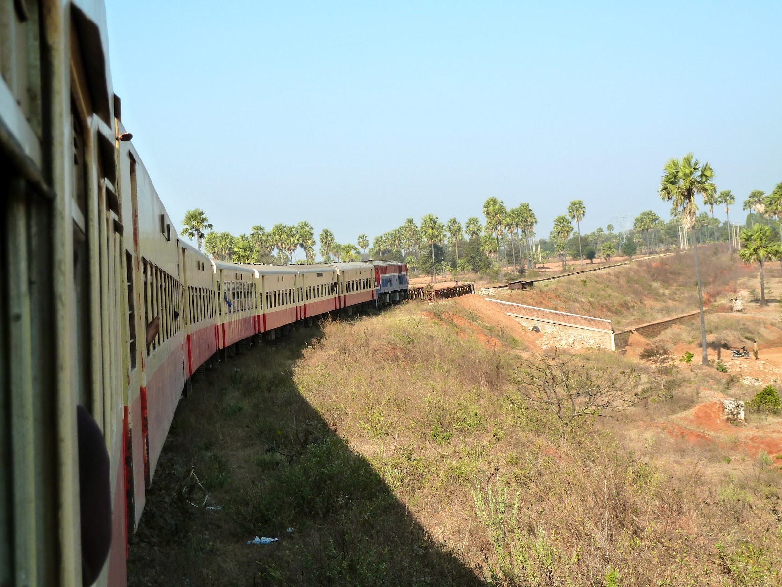 The Adventures of Travellin' Uncle Matt: THE TRAIN TO BAGAN