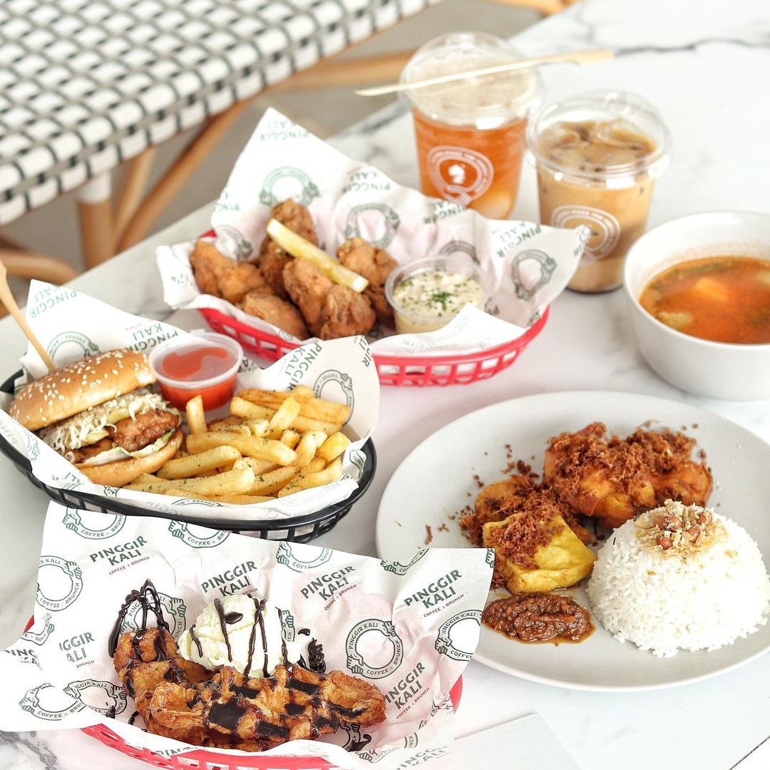 Lokasi dan Harga Menu Pinggir Kali Coffee & Brunch Bogor