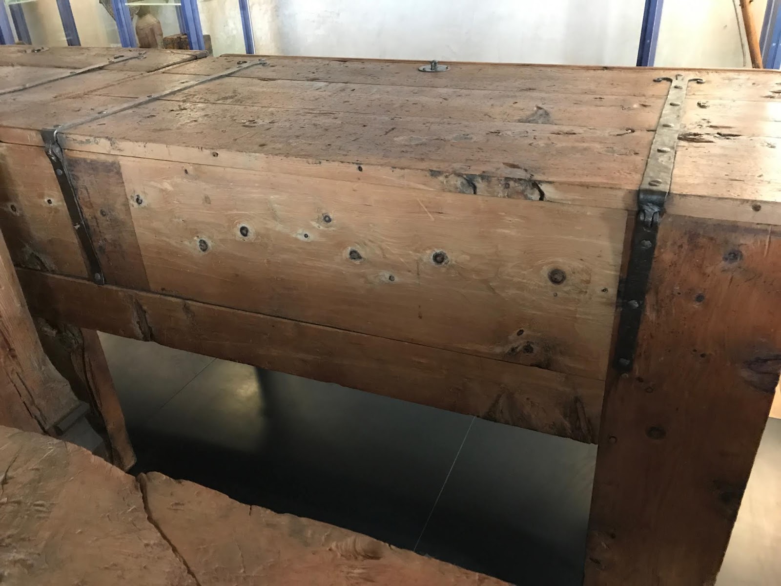 St. Thomas guild - medieval woodworking, furniture and other crafts ...