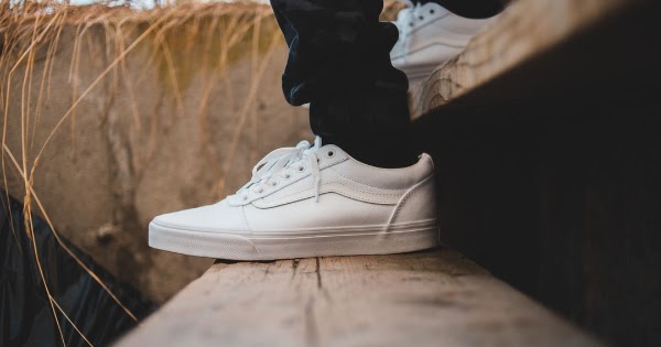 2 Essential Men’s Shoes To Wear This Spring | SHOEOGRAPHY